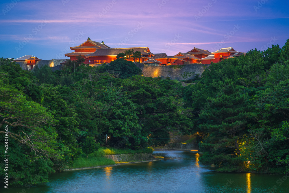 Foto de Shuri castle, a Ryukyuan gusuku in Shuri, Okinawa do Stock ...