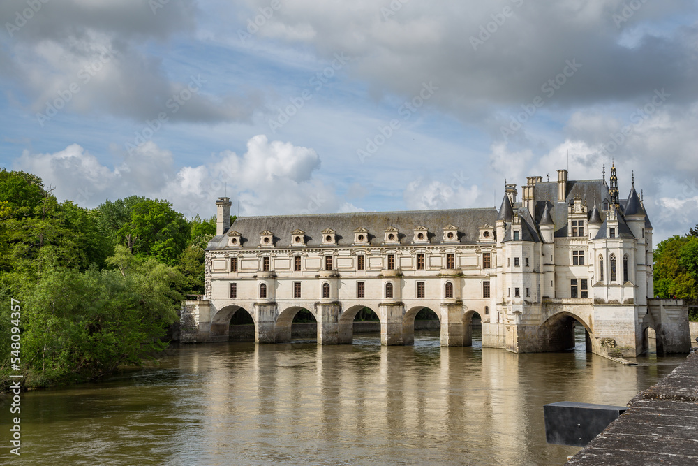 The stunning Chateau de Chenonceau, the most visited and photographed ...