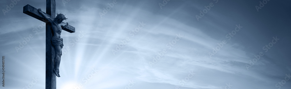 Poster Crucified Christ hangs on the cross – Tableau | Europosters