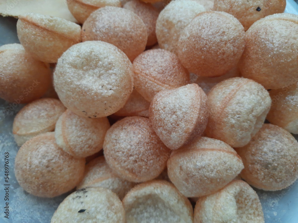 Crisp puffed puri for pani puri. Its made using fine sooji and wheat ...