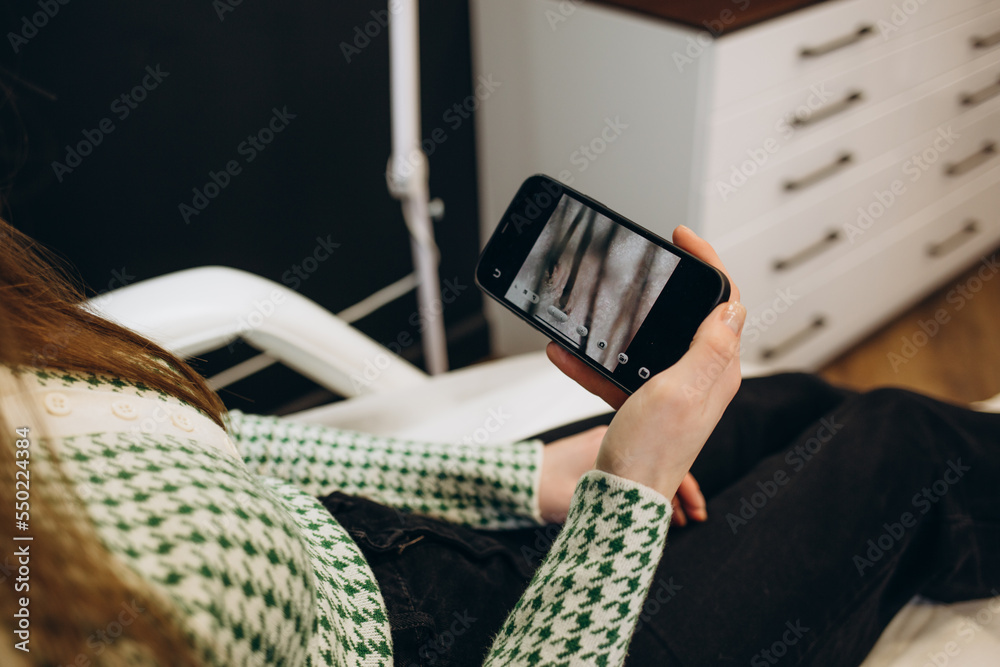 Diagnostic complex for microscopic examination of hair and skin of the ...