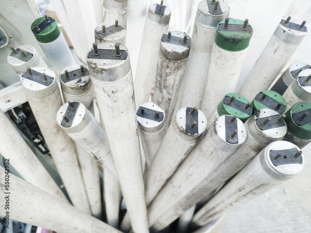 Damaged and discarded waste fluorescent lamp tubes, fluorescent lamp ...
