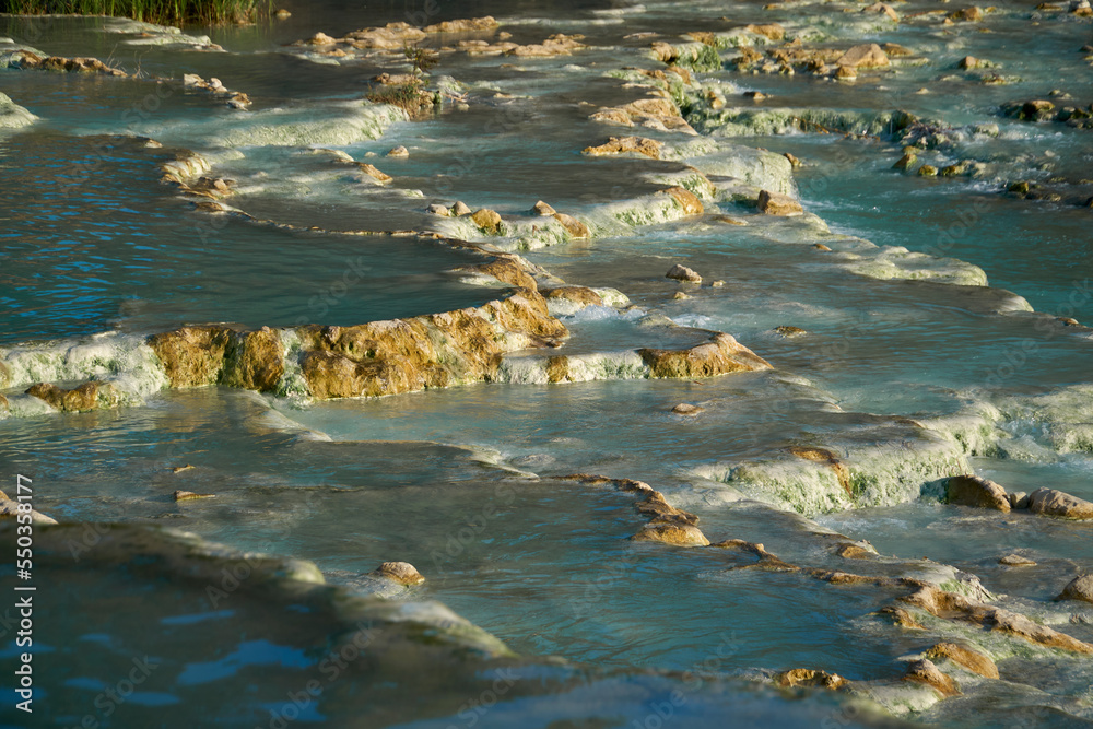 The beautiful Cascate del Mulino, natural limestone pools and free spas ...