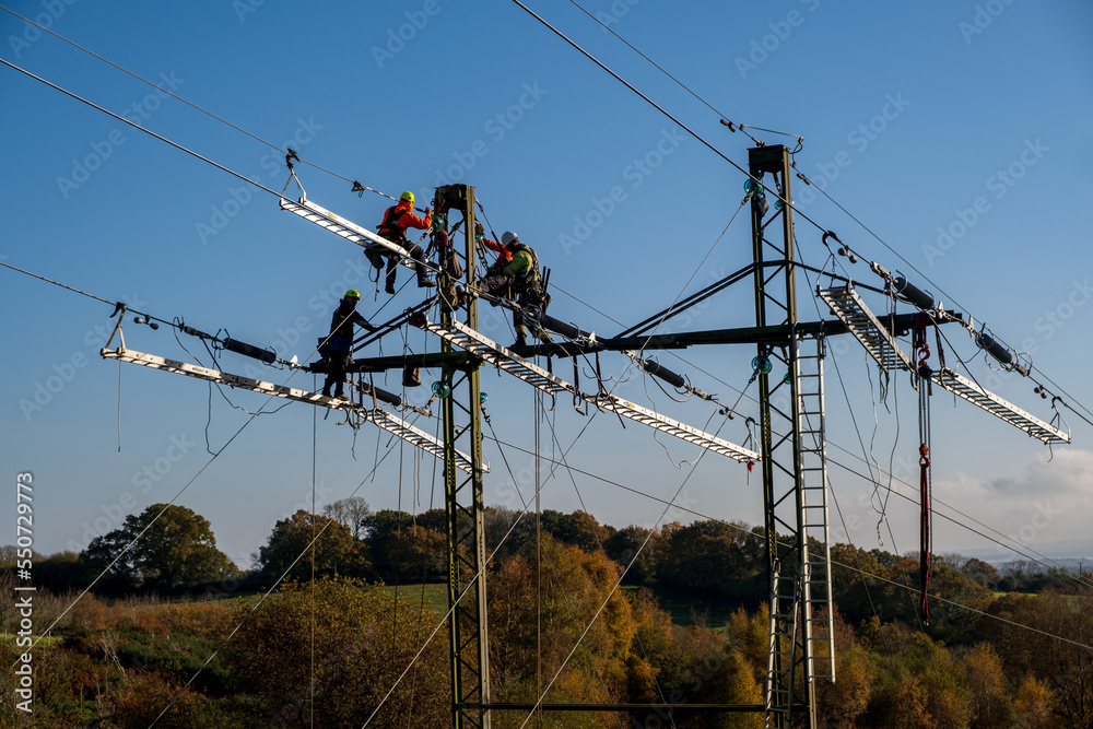 Foto de High voltage transmission tower, power line modernization, high ...