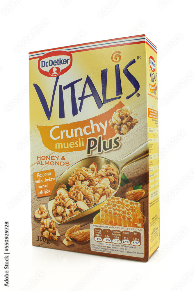 Dr Oetker Vitalis Crunchy muesli Plus with honey and almonds box ...