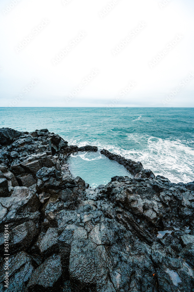 Brimketill lava rock pool - natural pool at the bottom of the cliffs ...