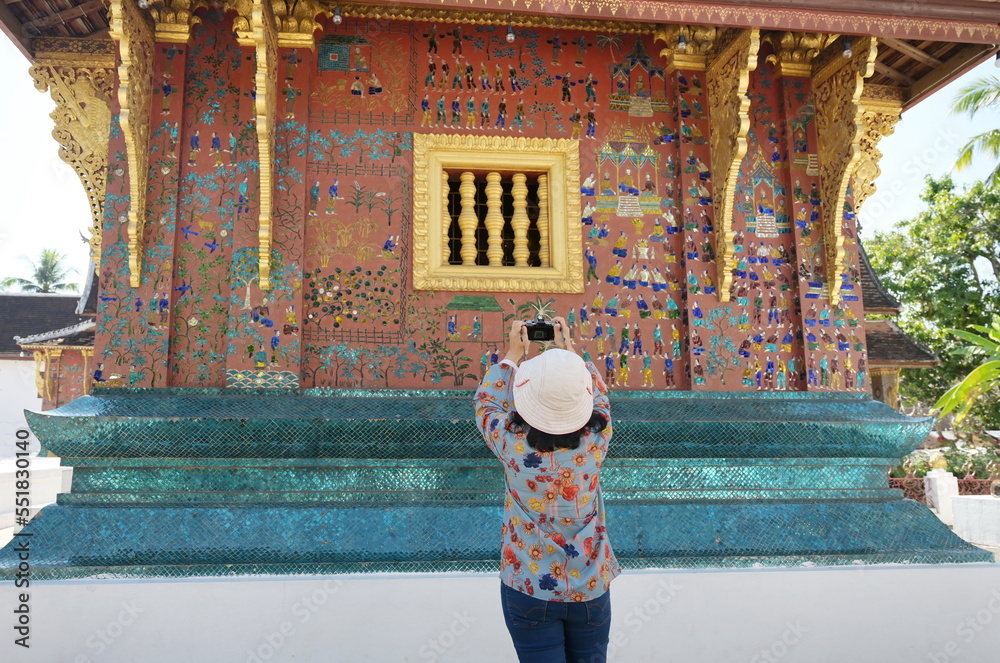 Asian tourists used their digital cameras to capture the beauty of the ...