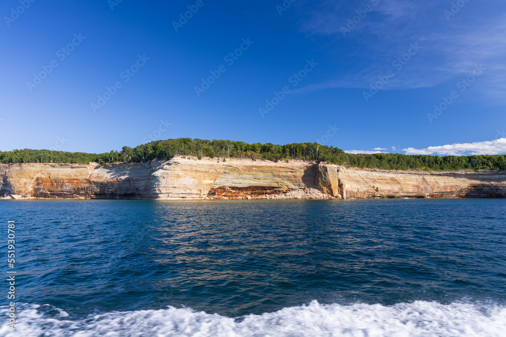 Natural arches and sea caves along Lake Superior at Pictured Rocks ...