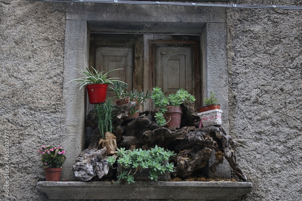 Montalbano Elicona, Messina, Sicilia atania, scorci del paese Stock ...