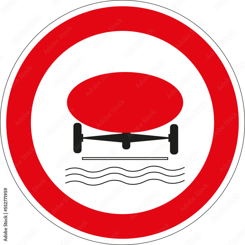 Panneau routier français: Accès interdit aux véhicules transportant des ...