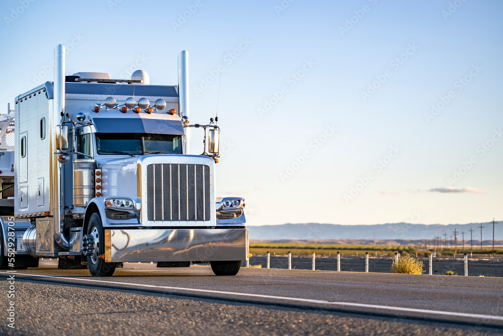 Extended cab big rig white classic powerful stylish semi truck tractor ...