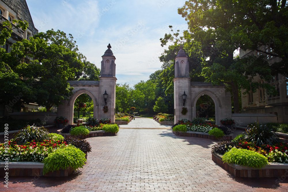 Welcome to Indiana University in Bloomington with brick boardwalk ...