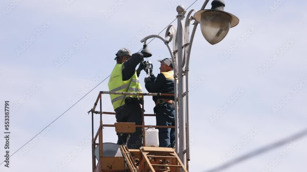 equipment installs, Street light, street lamp. Repairs are needed for ...