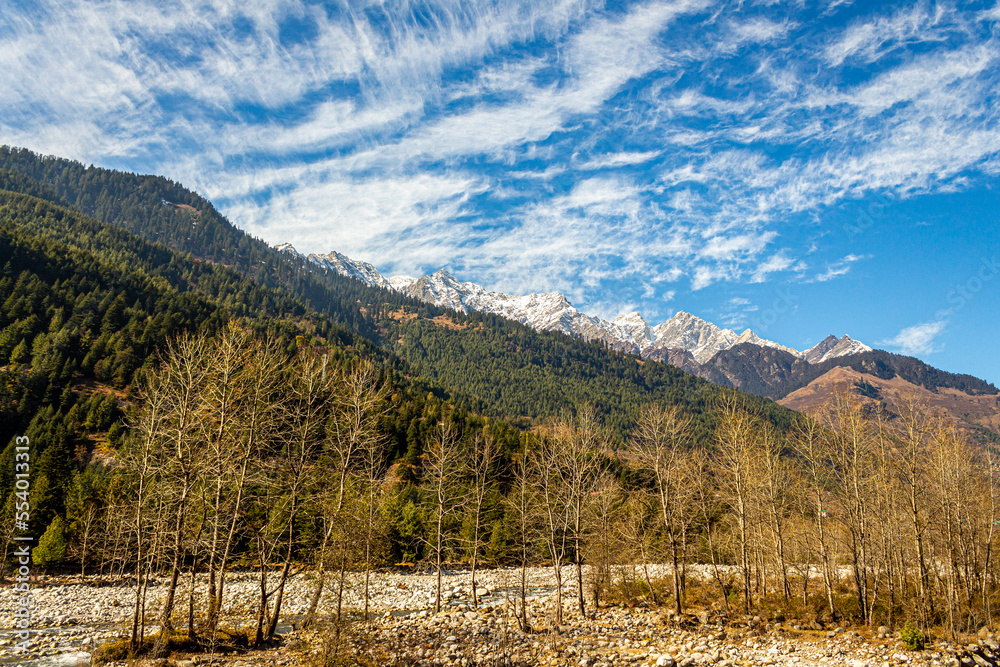 Manali, Himachal Pradesh. Panoramic views of Himalayas. Natural beauty ...