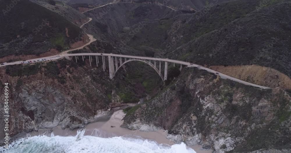 Vidéo Stock Bixby Creek Bridge also known as Bixby Canyon Bridge, on ...