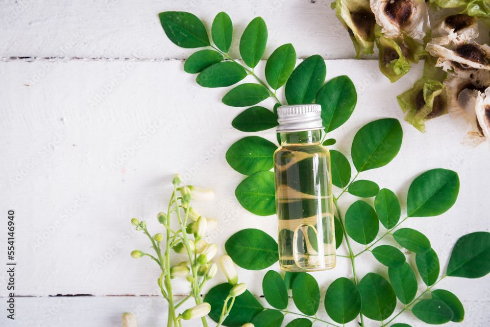Moringa Oil and seeds, The seeds of the Moringa tree are pressed oil ...