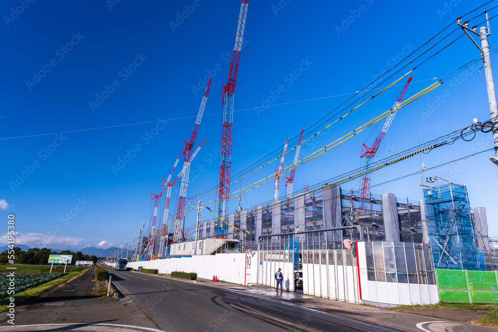 建設現場風景( 半導体受託生産の世界最大手、台湾積体電路製造工場建設風景) （TSMC)「JASM(tsmc Fab23)」 日本(冬 ...