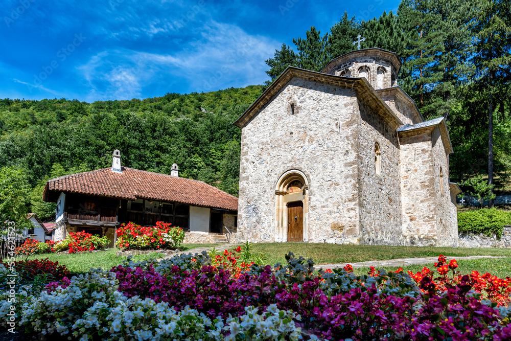 Foto de Orthodox Christian Monastery. Serbian Monastery of the Holy ...