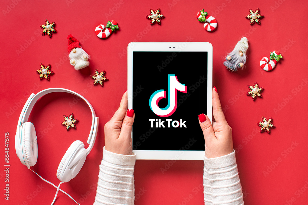 Bangkok, Thailand. December 2022 Smartphone Tik Tok application icon ...