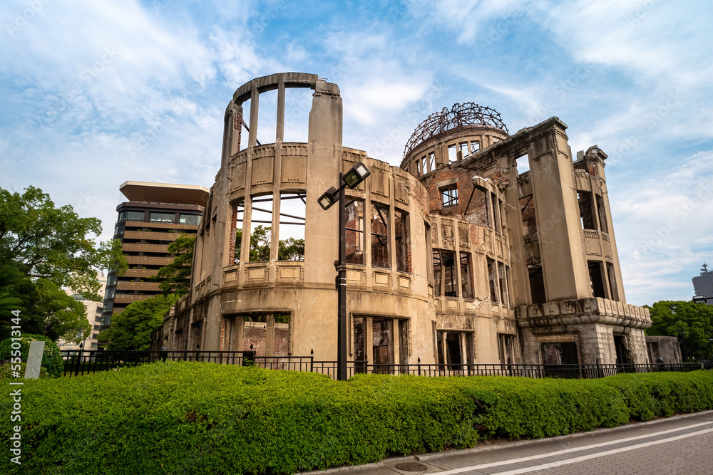 Foto de Hiroshima atomic bomb dome, the memorial icon of the atomic ...