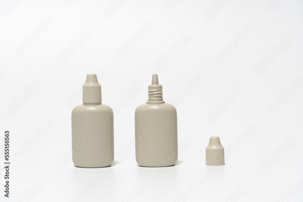 Drop bottle isolated on white background. Photo of drop bottle for eye ...