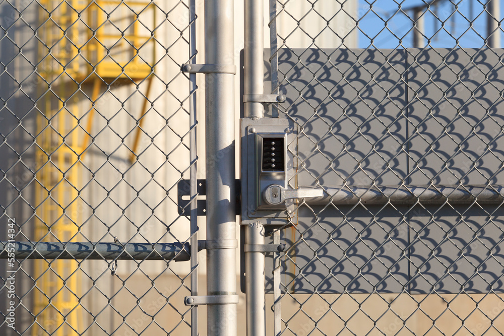 Foto de Security gate entrance to electric plant fuel tank do Stock ...