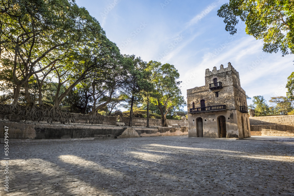Foto de Three-storied bathing palace at Fasilides Bath; Gondar, Amhara ...