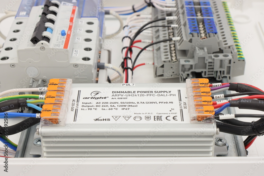 An electrical power supply module with installed connectors for ...