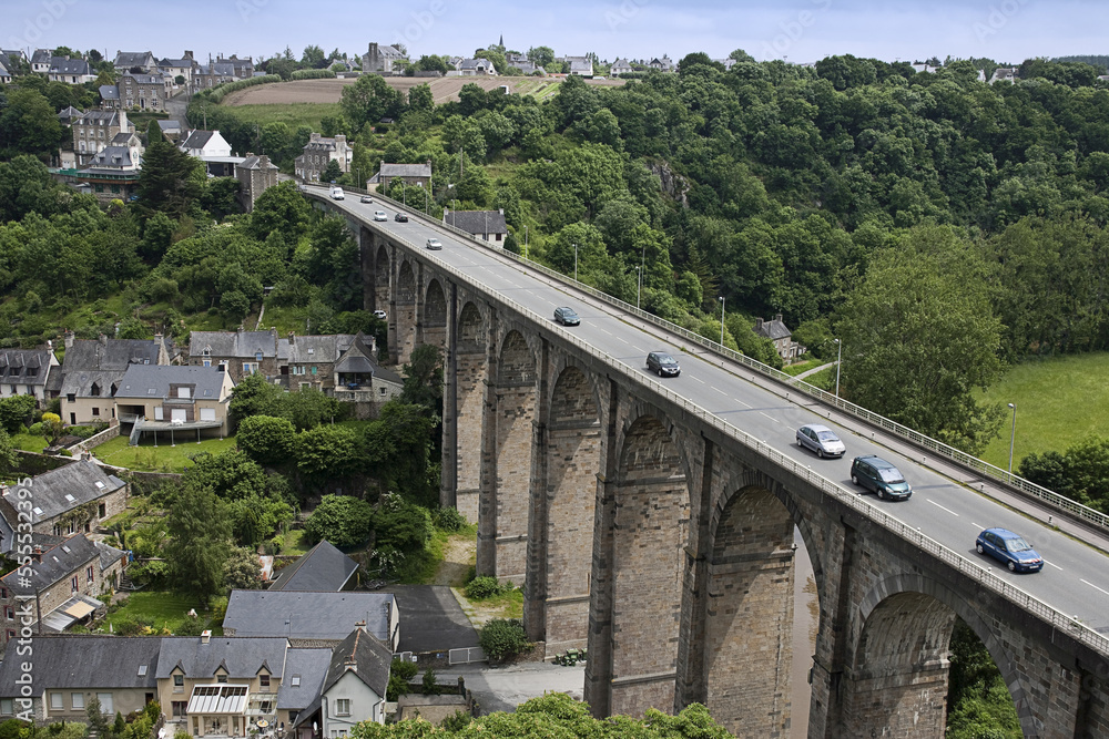Viaduct and Old Port on River Rance, Dinan, Brittany, France Stock ...