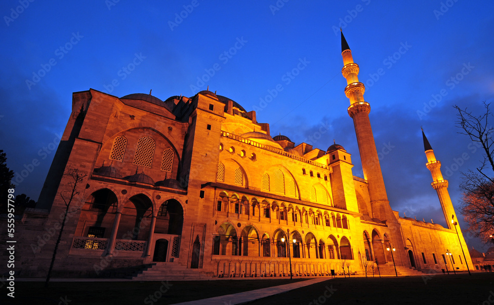 Located in Istanbul, Turkey, the Süleymaniye Mosque was built in the ...