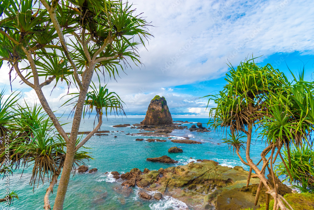 Landscape of Tanjung Papuma beach in Jember, the most beautiful beaches ...
