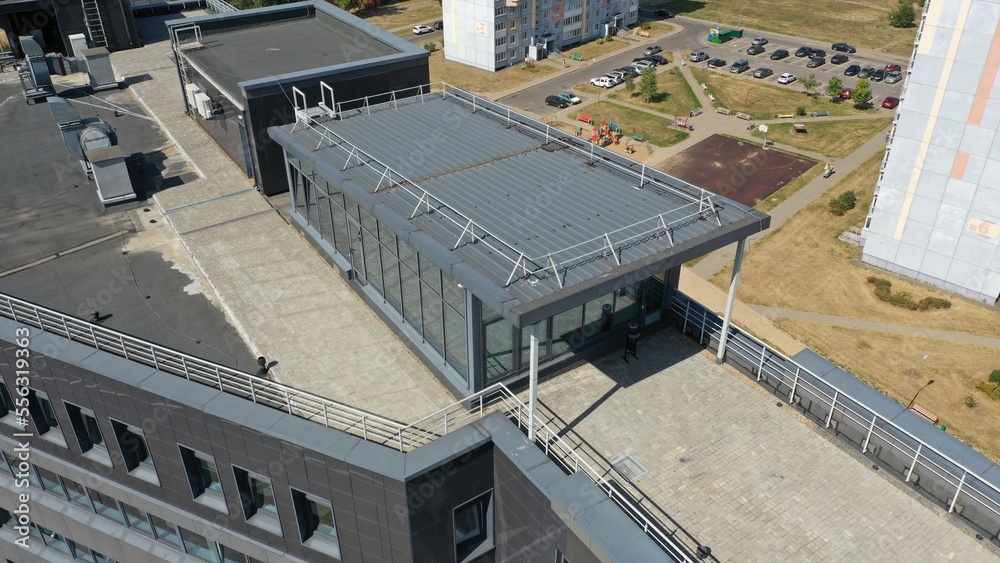 Superstructure on the roof of a high-rise building. The tallest office ...