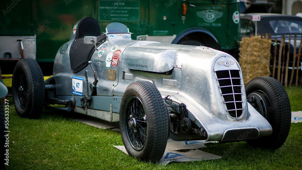 Bentley Oldtimer Rennwagen Stock Photo | Adobe Stock