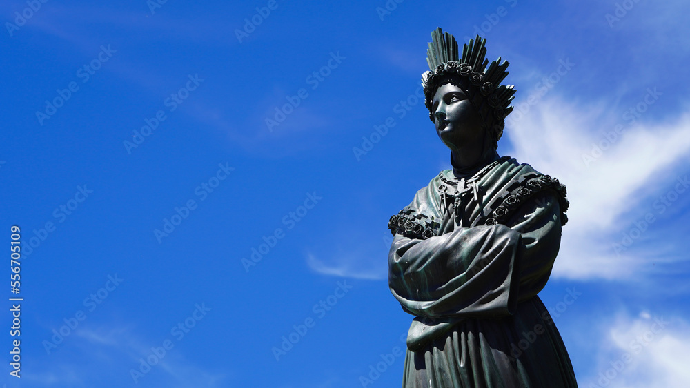 statue of Maria Statue de la vierge Stock Photo | Adobe Stock
