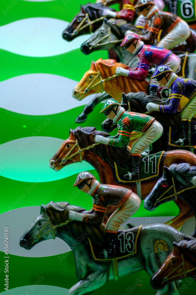 Juego de Feria Mexicana - Carrera de caballos Stock Photo | Adobe Stock