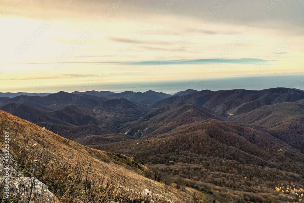 Foto de Stunning view from the top of Mount Peus in the Northwest ...