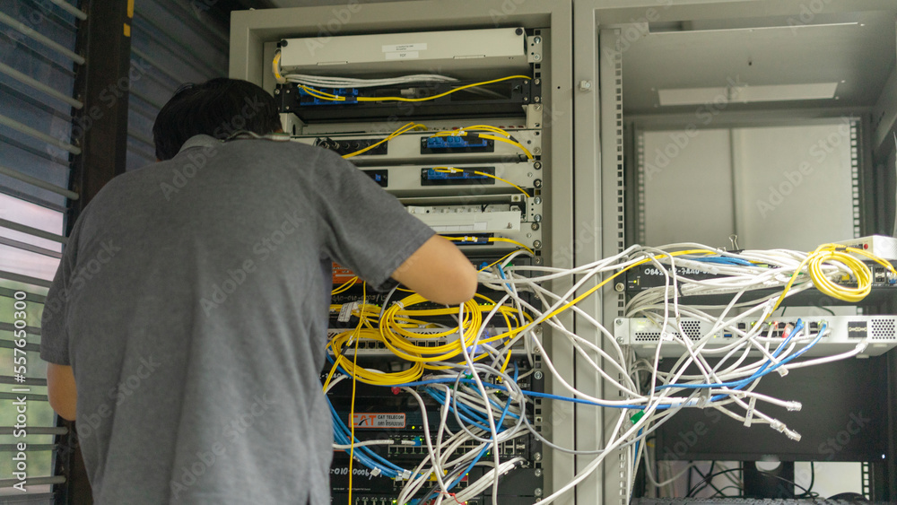 Fiber Optic Fusion Splicing Cable checking signal and Wire connection ...