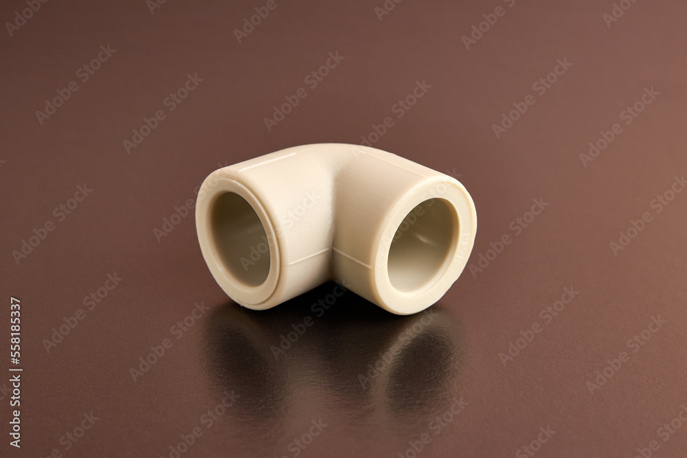 The connection angle of the thermoplastic pipe at an angle of 90 ...