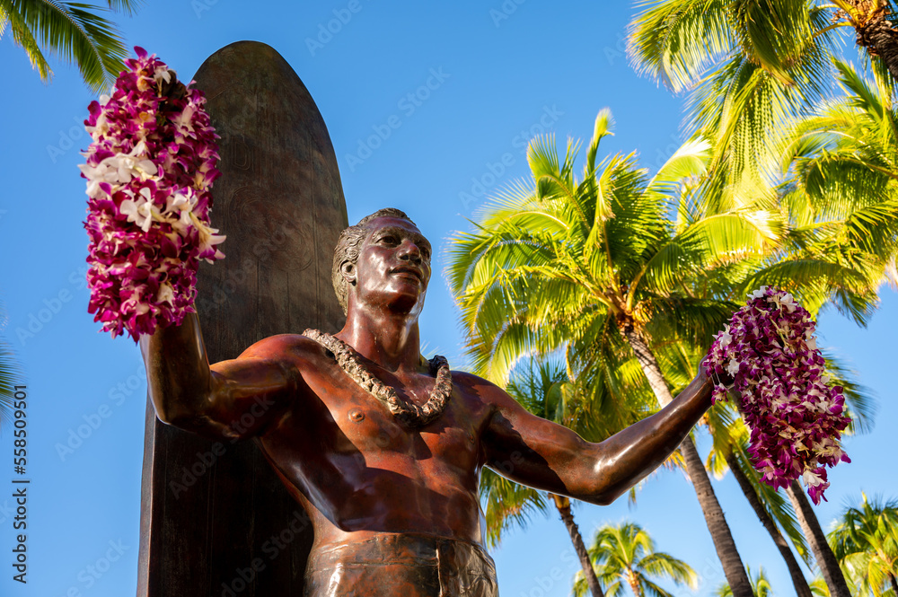 Honolulu, Hawaii - December 26, 2022: Duke Kahanamoku statue in front ...