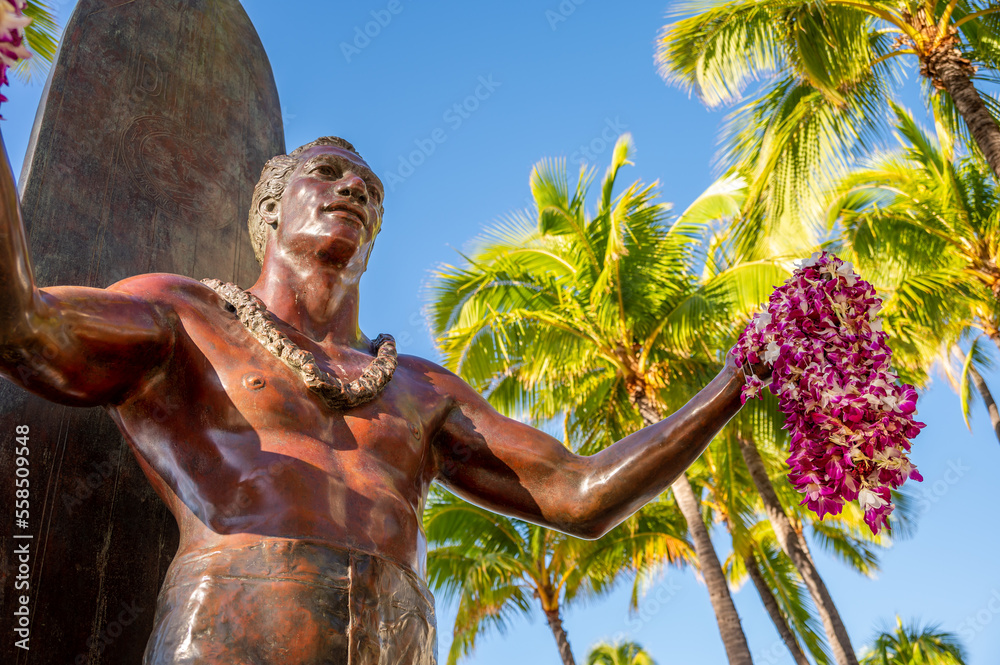 Honolulu, Hawaii - December 26, 2022: Duke Kahanamoku statue in front ...