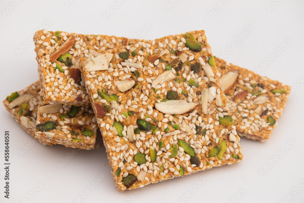Pista Badam Gajak Patti Or Tilgul Papdi Chikki Gazak Or Gachak Bar Made ...