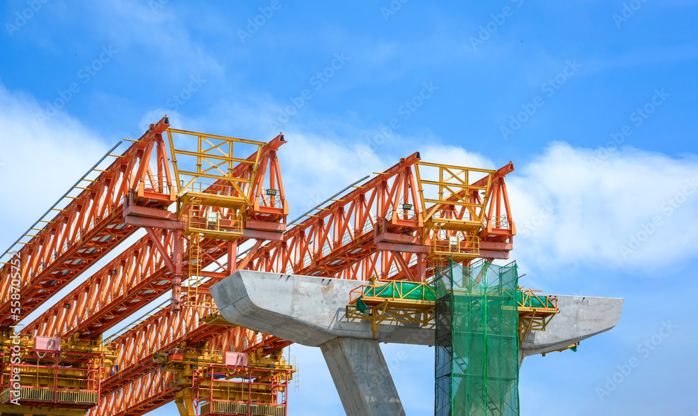 Metal launching gantry structure for installing concrete typical ...