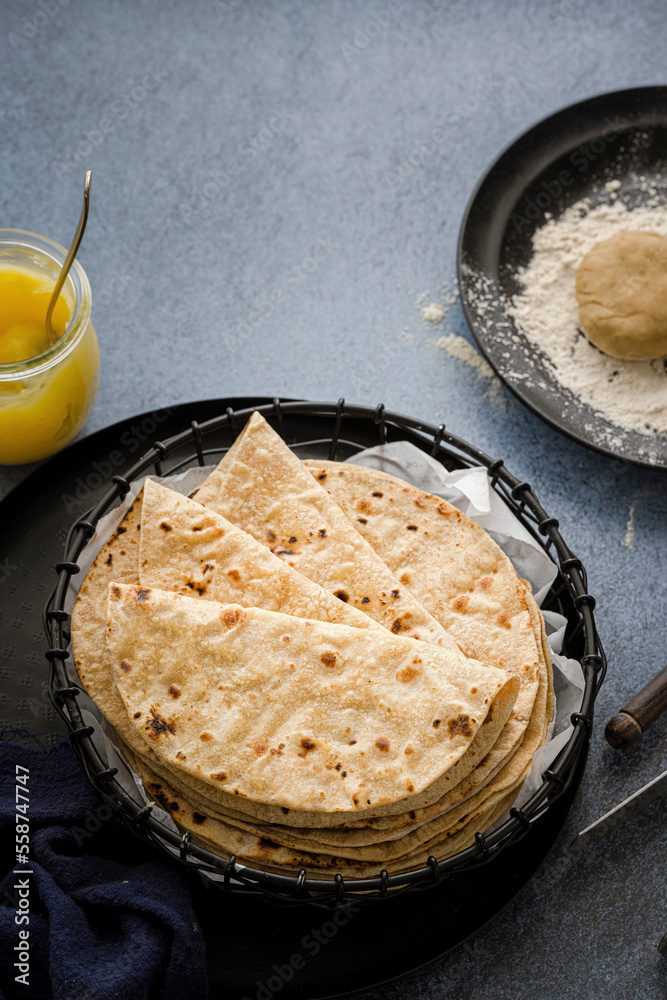 Stack of Indian roti (Chapati) Stock Photo | Adobe Stock