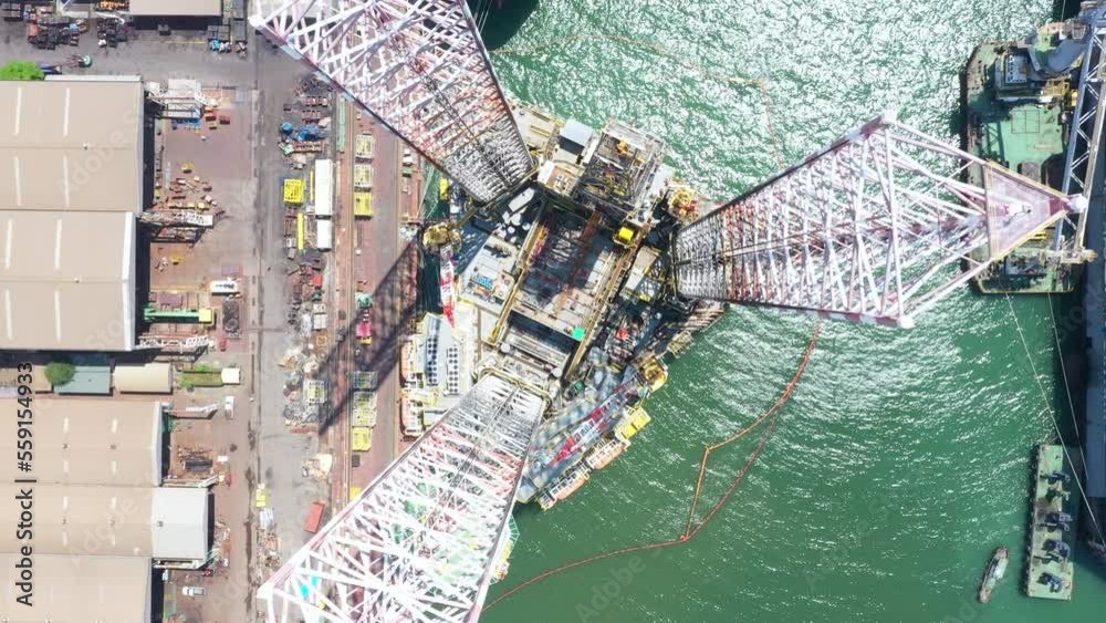 Drilling Rig top view, Aerial view of jack up rig with maintenance ...