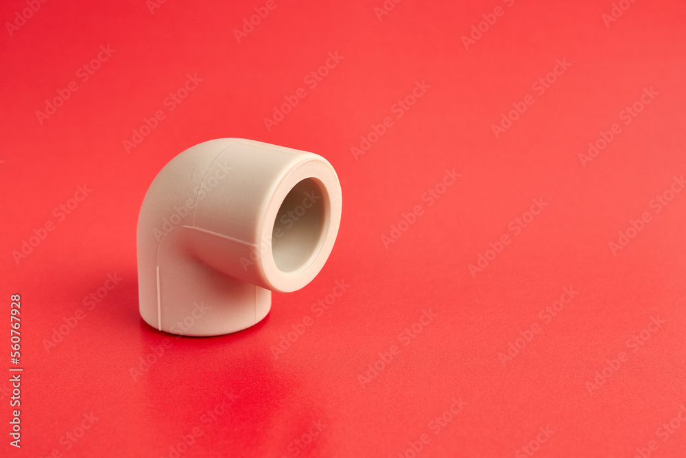 The connection angle of the thermoplastic pipe at an angle of 90 ...