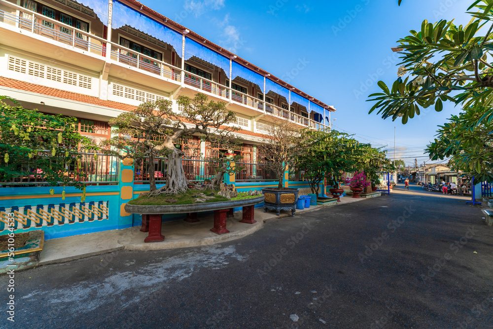 Long Son Great House(Nha Lon) relic is a popular tourist destination in ... Long Son Great House(Nha Lon) relic is a popular tourist destination in ...