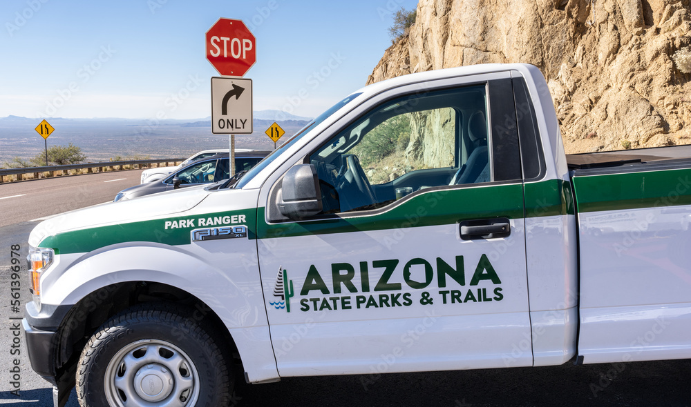 Yarnell, A - Nov. 17, 2022: Arizona State Parks and Trails Park Ranger ...