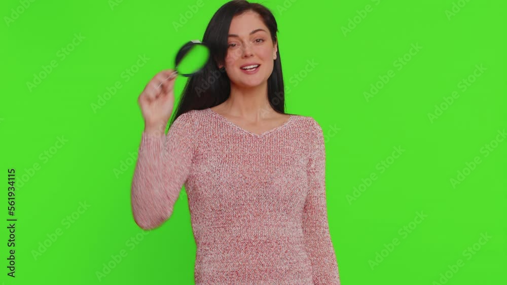 Vidéo Stock Investigator researcher scientist woman holding magnifying ...