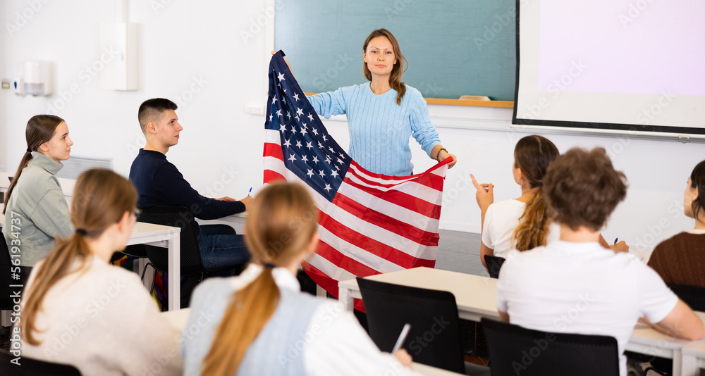 Geography lesson in school class - teacher talks about United States of ...