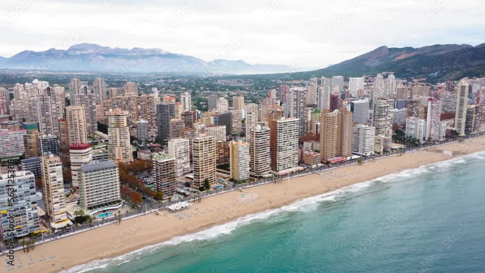 Vidéo Stock Famous city of Benidorm perspective from above. View of ...